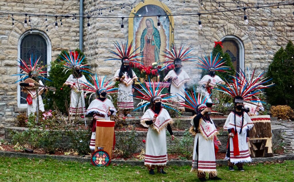 Aztec Dance – Xochitl-Quentzal – Mexico’s Ancient Culture and Living ...